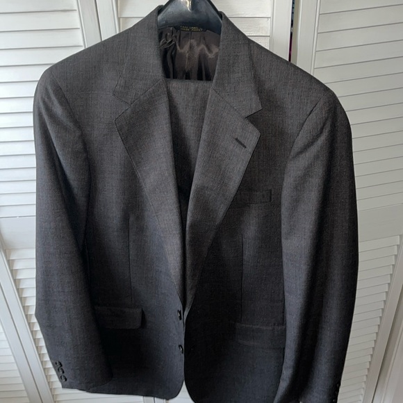Doncaster | Suits & Blazers | Classic Doncaster Mens Suit Size 42l ...